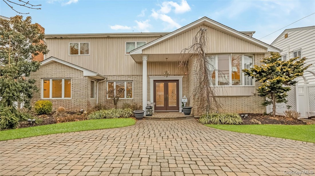 Single Family Residence In Bellmore In Bellmore, New York, United ...