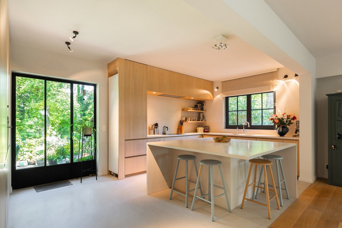 Wonen Op Het Ritme Van De Natuur In Landelijke In Schilde, Flanders, Belgium For Sale (17003859)