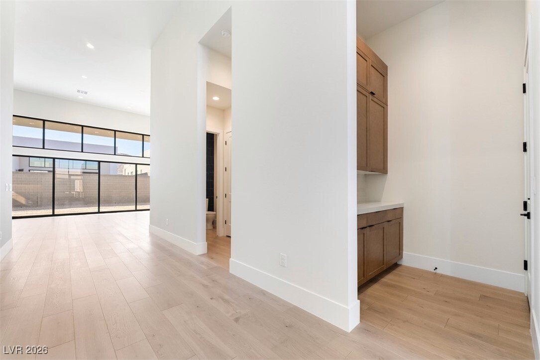 Single Family Residence In Las Vegas In Las Vegas, Nevada, United ...