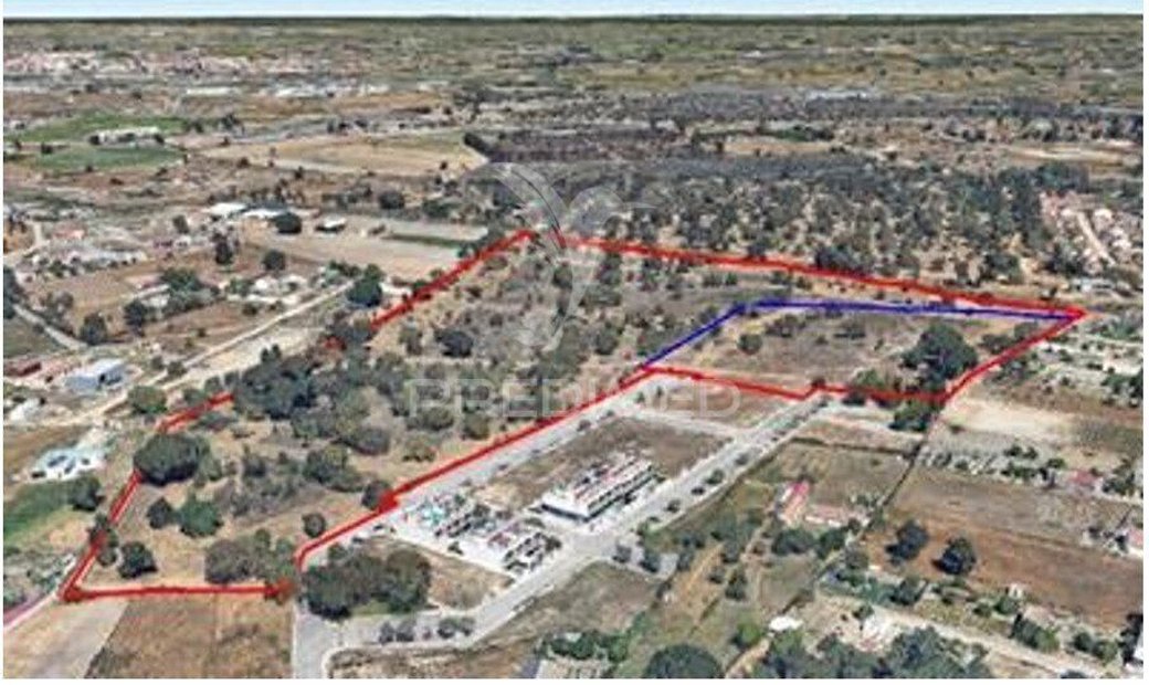 Residential Development Land Dans Alhos Vedros, Setúbal Municipality ...