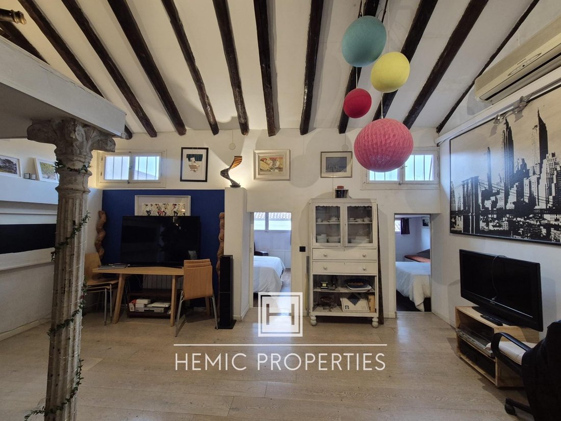 Madrid Flat In Centro, Madrid, Spain For Sale (17007234)