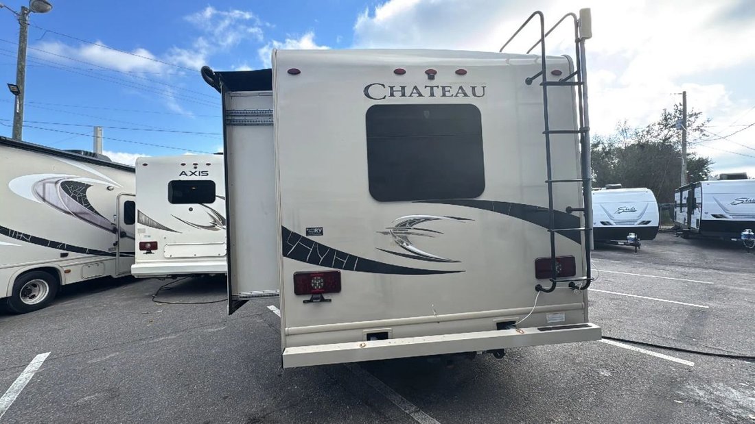 2018 Thor Motor Coach Chateau Thor Motor In Thonotosassa, Fl, United ...