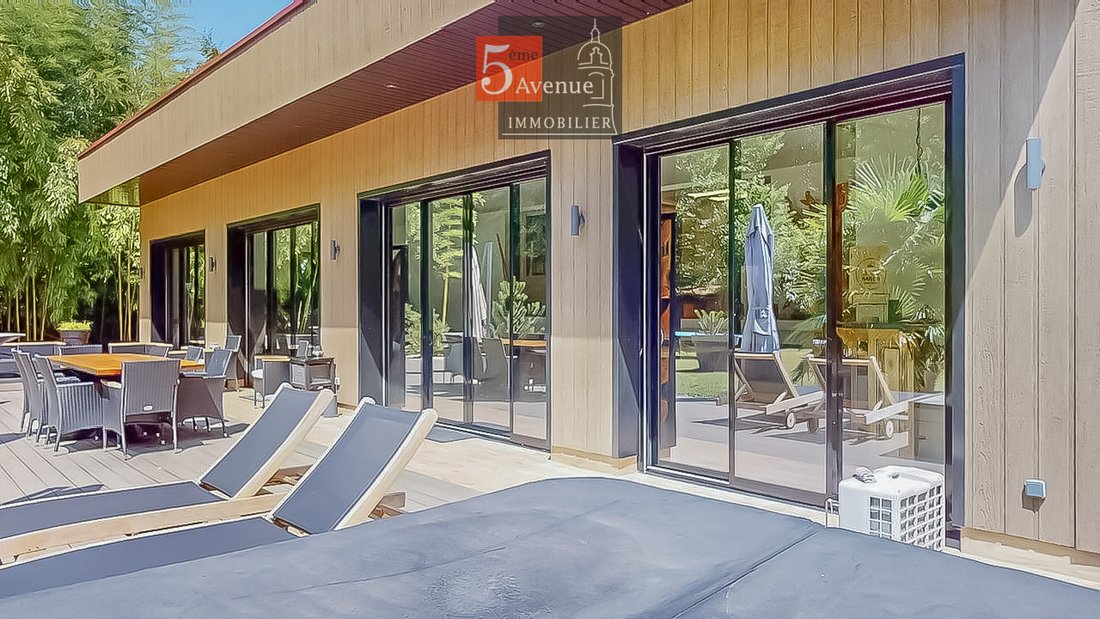 Maison Entièrement Rénovée à Vendre à Lamorlaye Le Lys De 260 Dans Oise ...