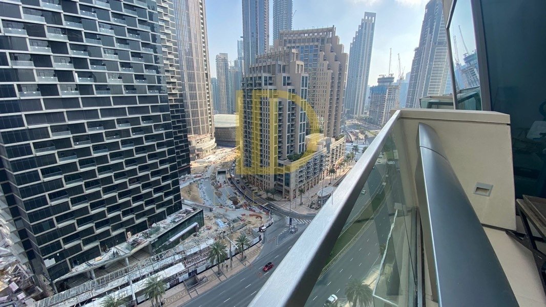 Vacant In March Burj In Dubai, Dubai, Vereinigte Arabische Emirate Zu ...