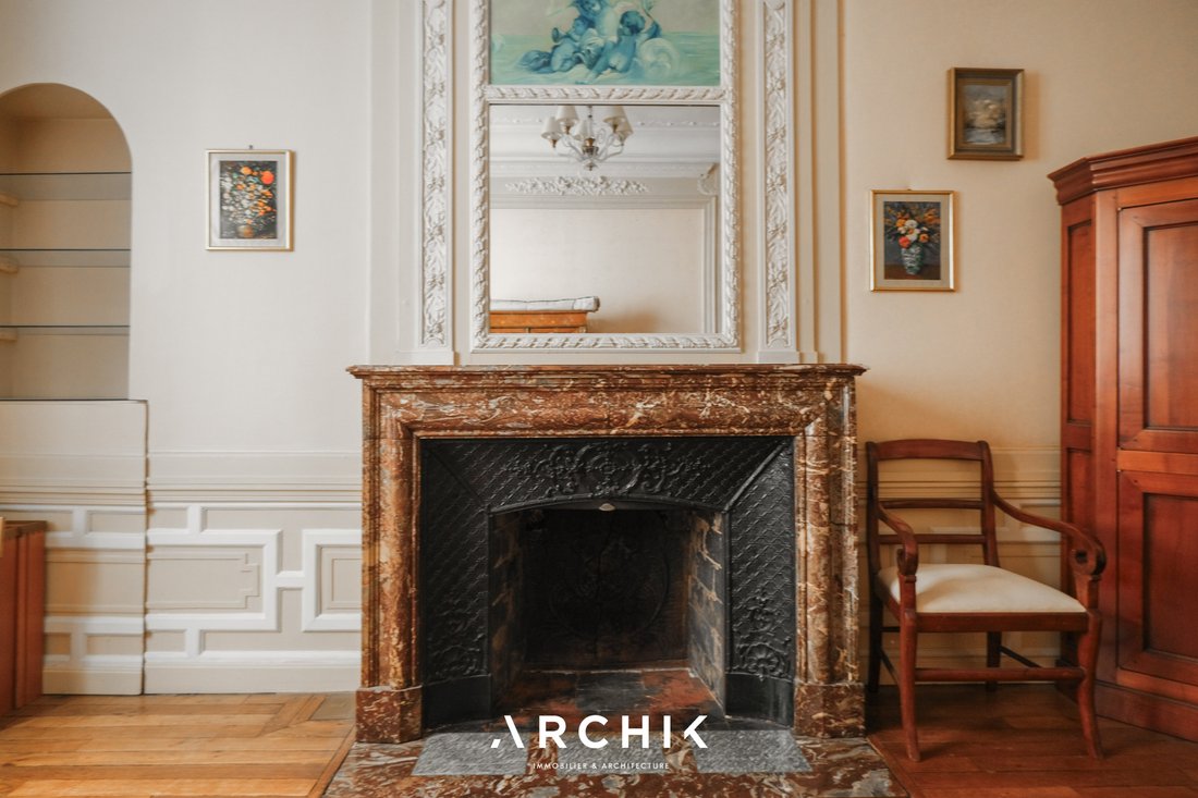 Renaissance In Paris, île De France, France For Sale (17012679)