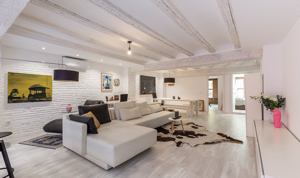 Apartment With Stunning Terrace In Ciutat Vella, Valencia, Spain For ...