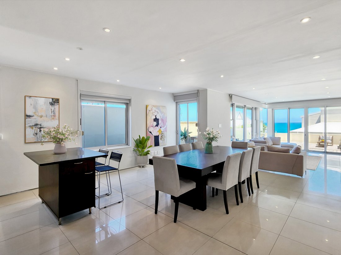 Wake Up To Ocean Views From Master In Cape Town, Western Cape, South ...