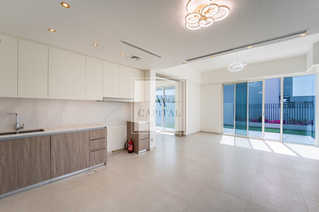 Single Row | Close To Pool | Green Belt In Dubai, Dubai, United Arab ...