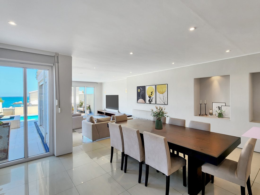 Wake Up To Ocean Views From Master In Cape Town, Western Cape, South ...