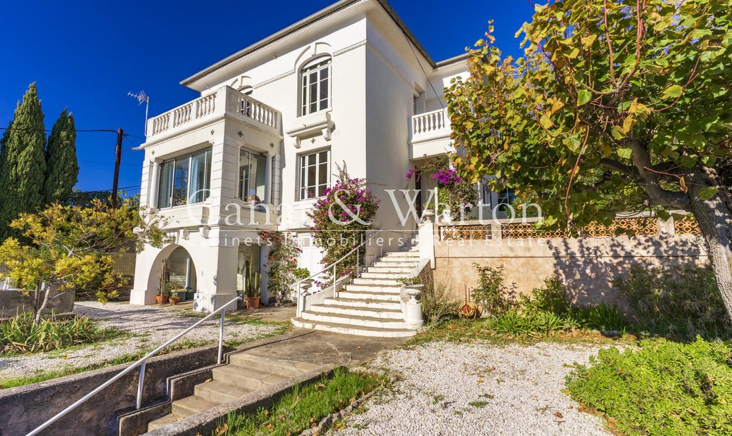 Toulon Bas Faron Très Jolie Dans Toulon, Provence Alpes Côte D'azur ...