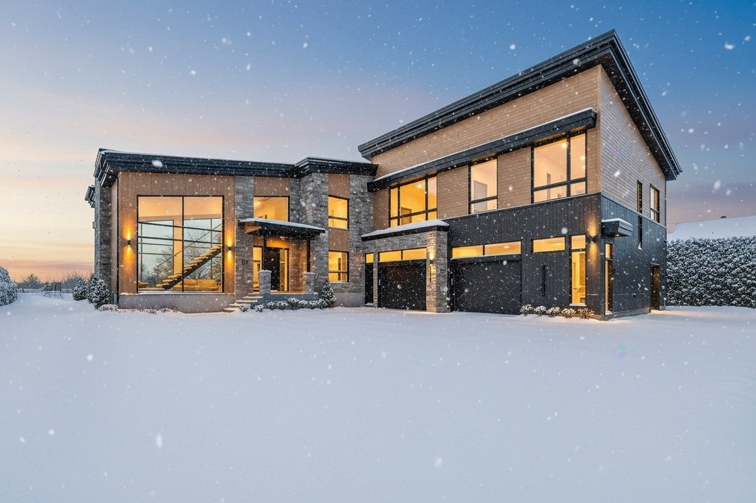 Pointe Calumet Qc In Pointe Calumet, Quebec, Canada For Sale (16901292)