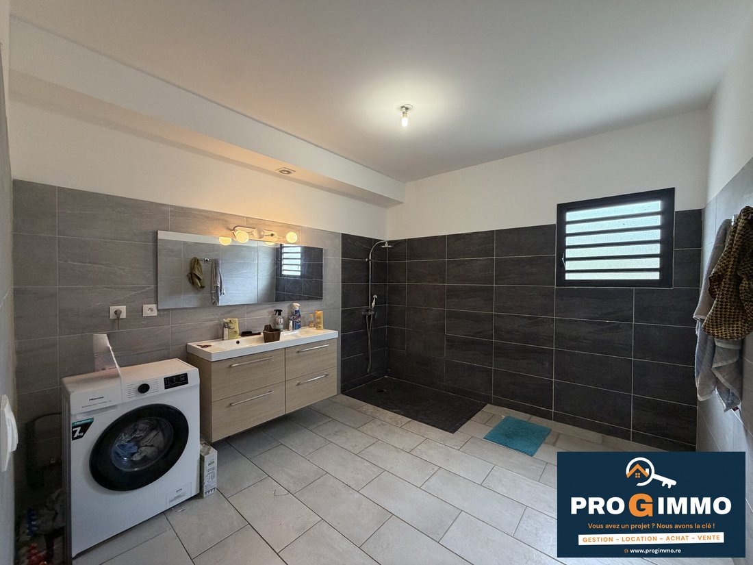 La Possession Contemporaine In La Possession, Saint Paul, Réunion For ...