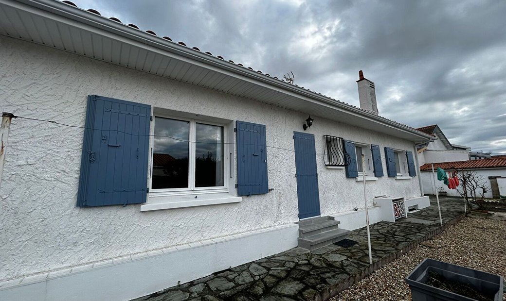 Single Storey House In The Center Of In Fouras, Nouvelle Aquitaine ...