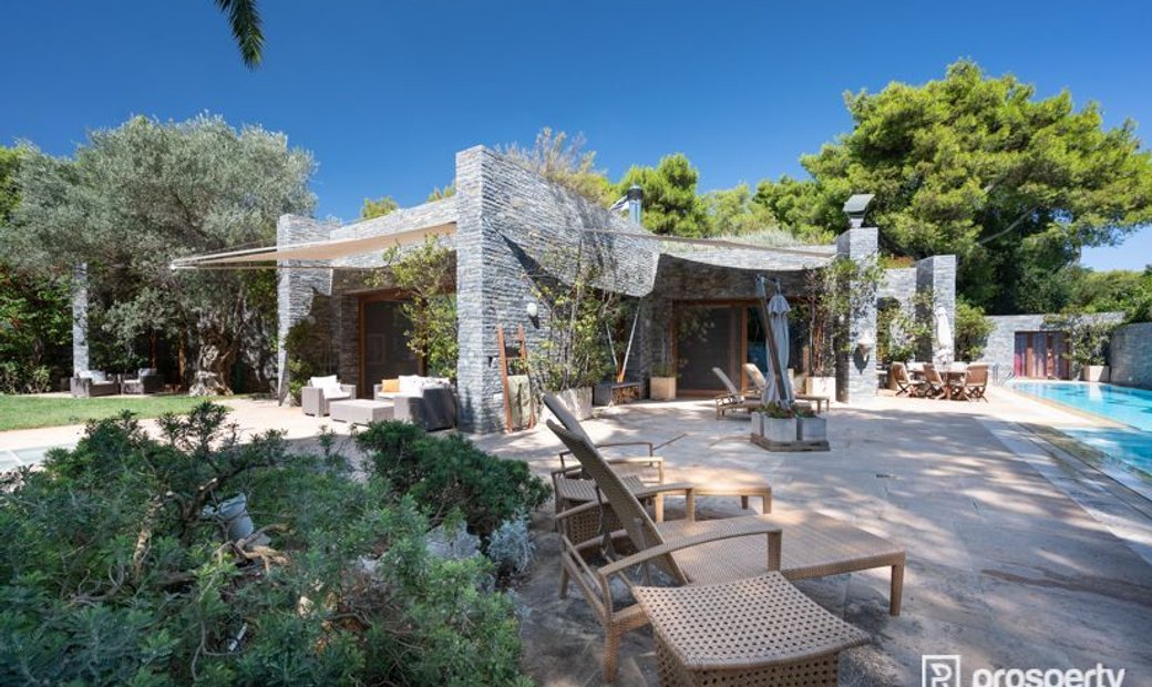 Timeless Athenian Estate With Private Gardens In In Ekali, Attica ...
