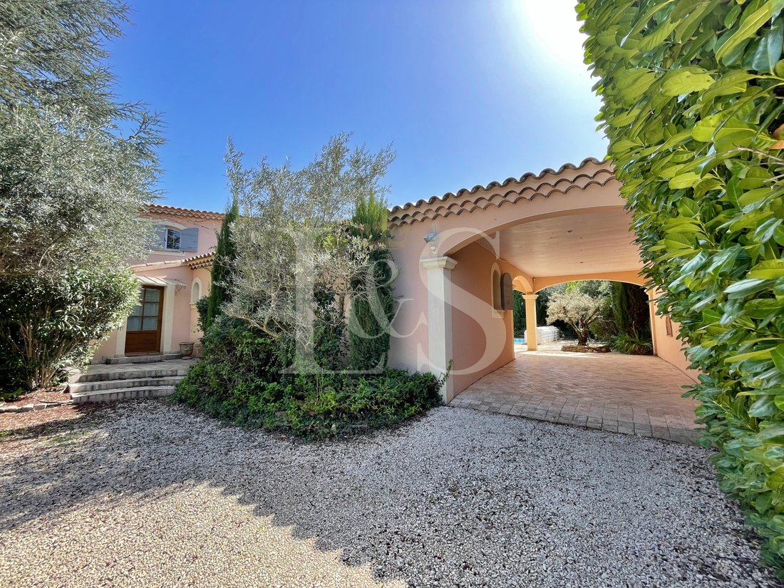 Superb Villa With In Vaison La Romaine, Provence Alpes Côte D'azur ...