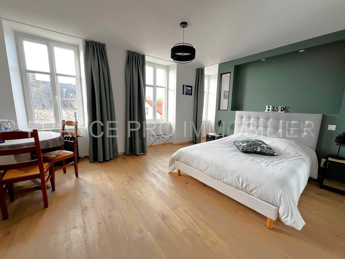 Renovated Property 231 M² With 8 Bedrooms Ideal In La Hague, Normandy ...