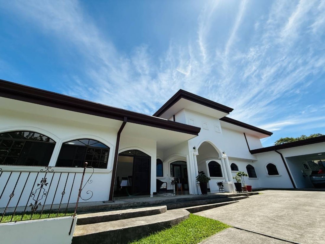 Exclusive Estate For Sale In San Miguel, Santo En Heredia, Heredia ...