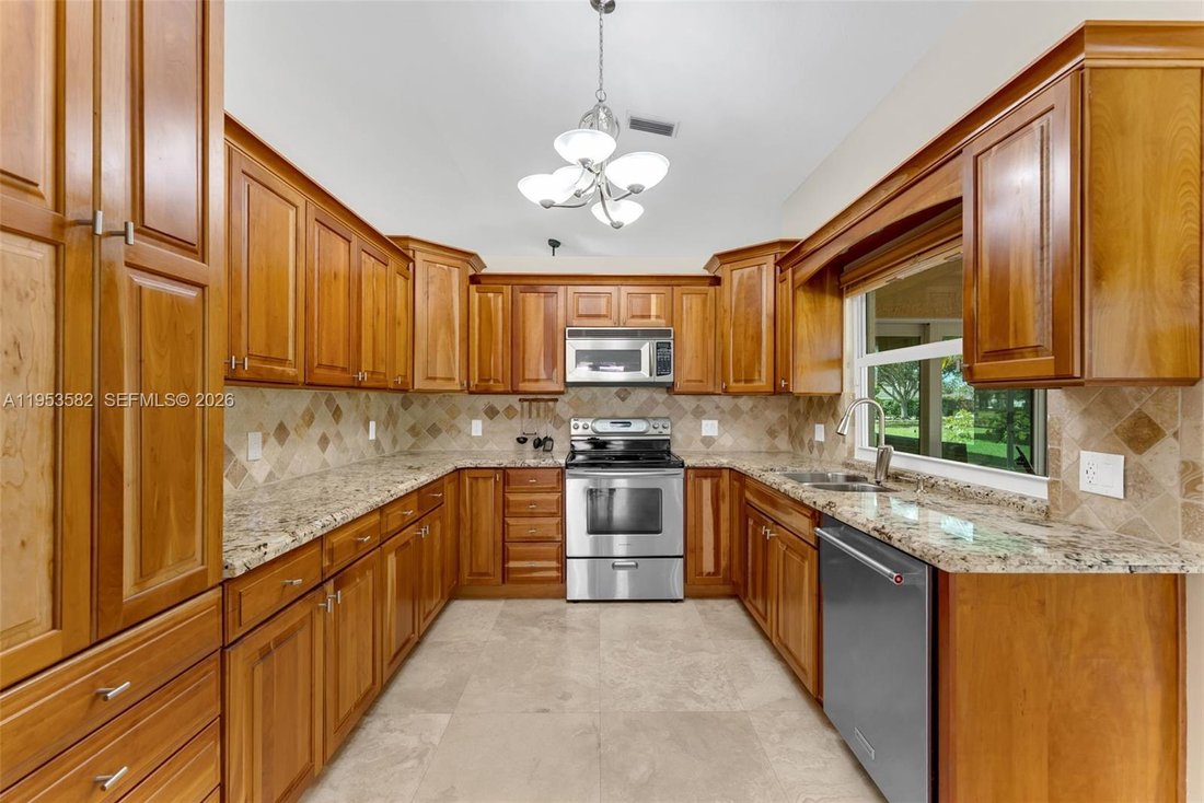 Wohnanlage Pembroke Pines In Miramar, Florida, Vereinigte Staaten Zu ...