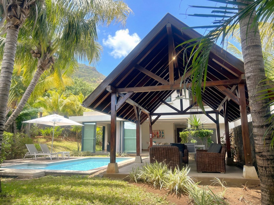Moderne Villa Mit 3 Schlafzimmern, Pool In Tamarin, Black River ...
