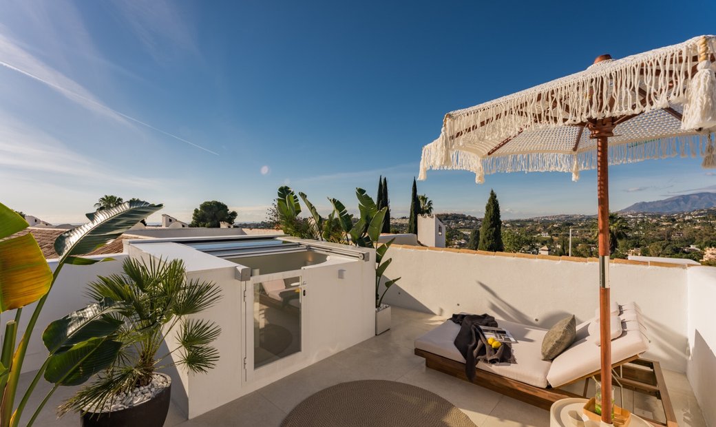 Casa Tulu Refurbished Home In Altos De In Nueva Andalucia, Marbella ...