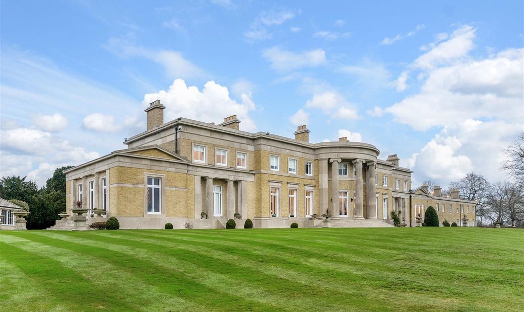 11 Bedroom House For Sale In Greater London In Keston, England, United ...