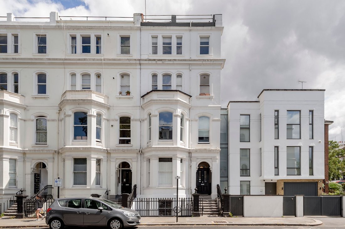 Ladbroke Grove In London Borough Of Barnet, England, Vereinigtes ...