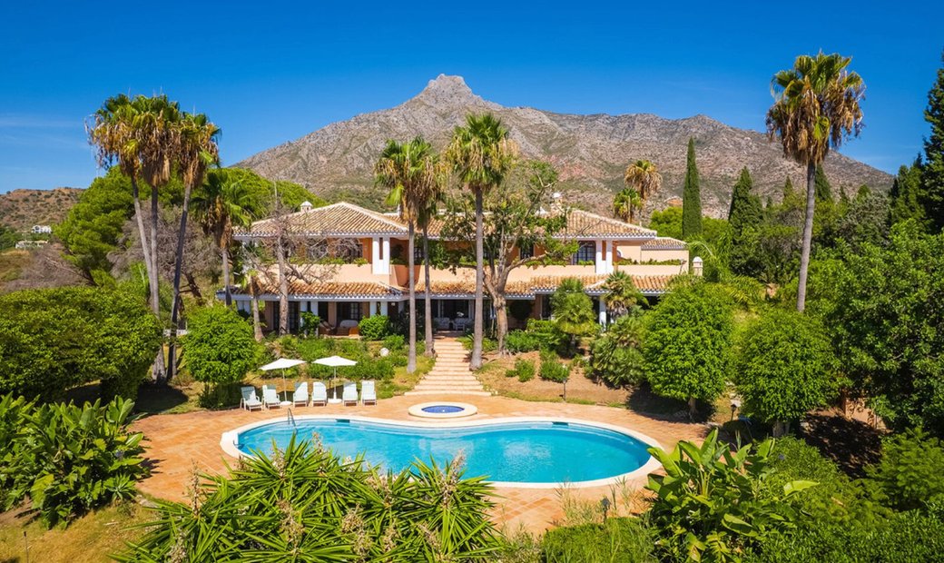 Luxury Mediterranean Estate For Sale On In Golden Mile, Andalusia ...