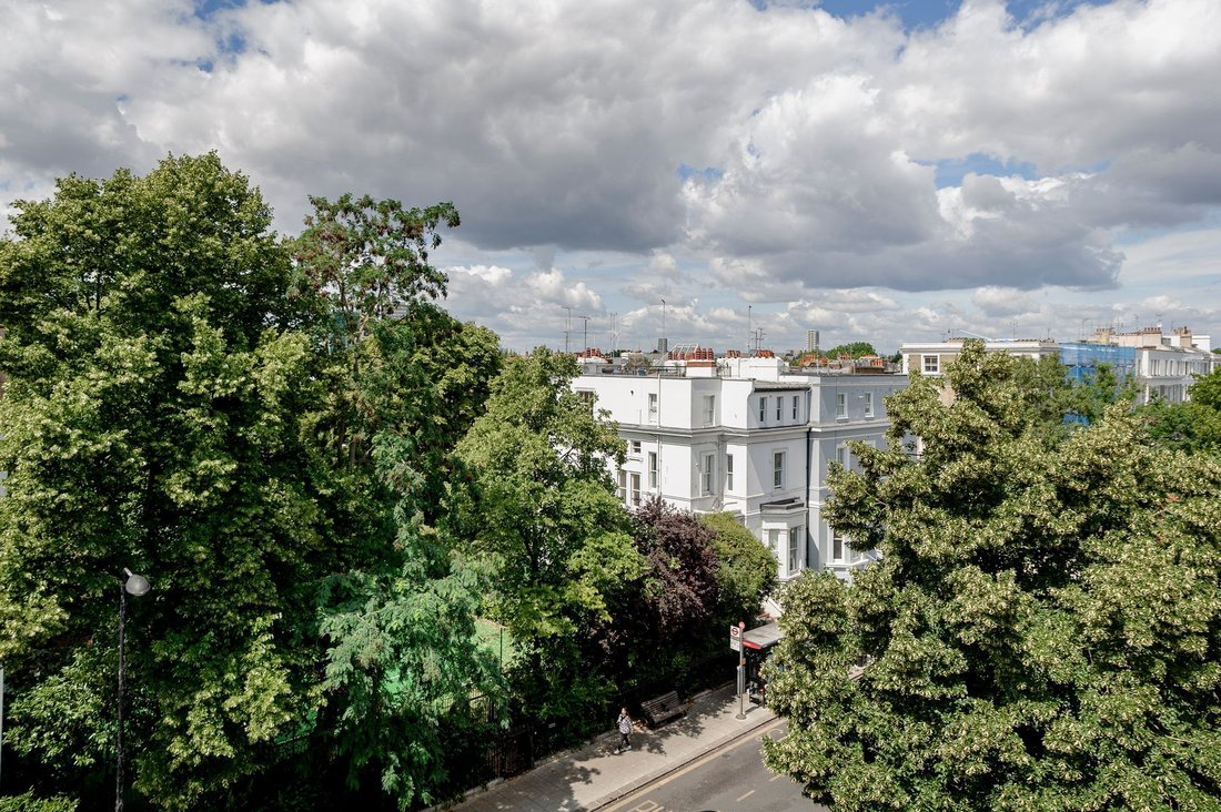 Ladbroke Grove In London Borough Of Barnet, England, Vereinigtes ...