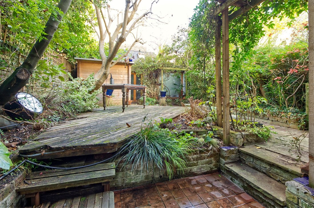 St. Charles Square En North Kensington, Inglaterra, Reino Unido En ...