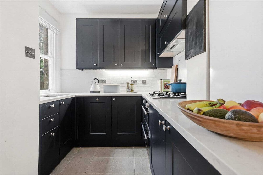 Nevis Road, London Sw17 En Londres, Inglaterra, Reino Unido En Venta ...