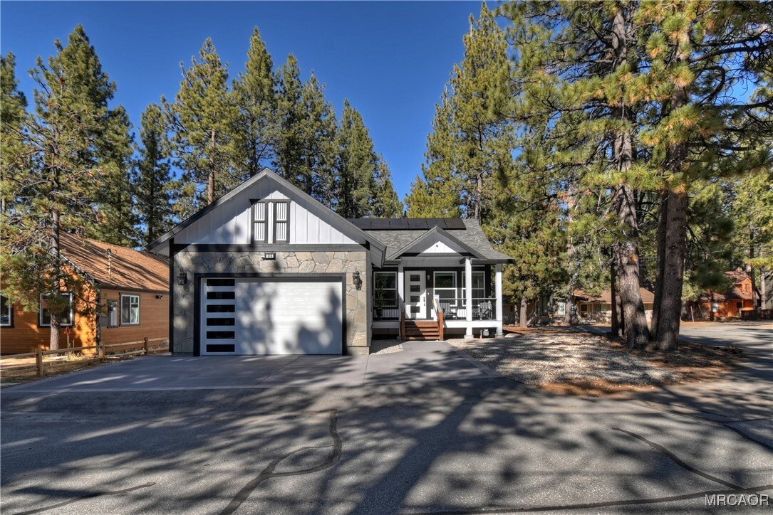 Residential Big Bear Lake In Big Bear Lake, California, United States ...