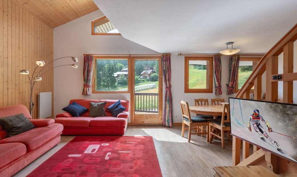 Attique 3 Chambres Idéalement Dans Courchevel, Auvergne Rhône Alpes ...