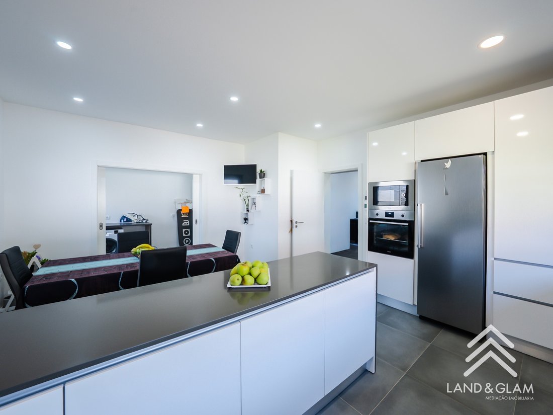 Exclusive! 3 Bedroom Single Storey House With In Igreja Nova, Lisbon ...