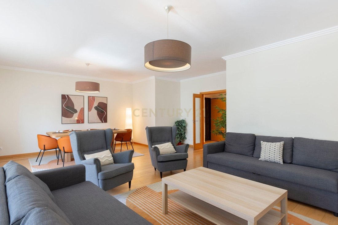 Prestigious Apartment T3 In An Exclusive In Paco De Arcos, Lisbon ...