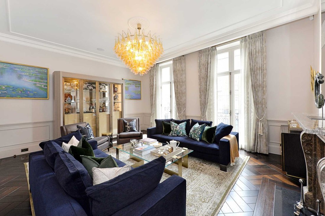 Newly Renovated Six Bedroom Freehold In London, England, United Kingdom ...