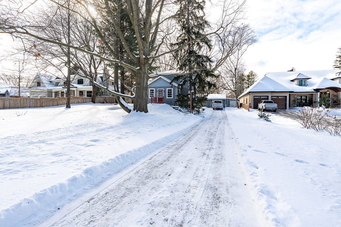 Extraordinary Chance To Build In Oakville, Ontario, Canada For Sale ...