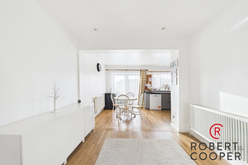 Maison, Beverley Road, Ruislip Dans Ruislip, Angleterre, Royaume Uni à ...