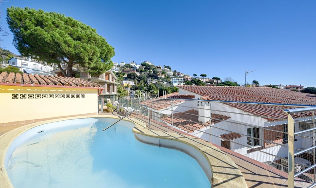 Santa Susanna Villa In Santa Susanna, Catalonia, Spain For Sale (17089599)