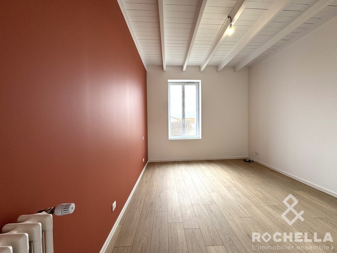 Fouras Ancienne In Fouras, Nouvelle Aquitaine, France For Sale (17112528)