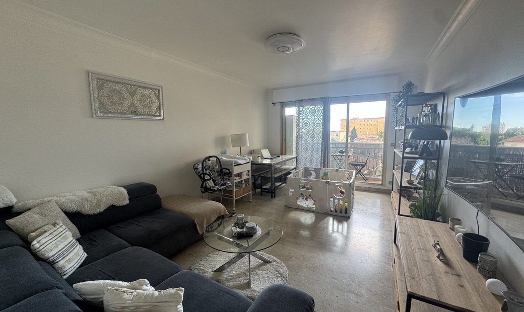 Nice Apartment In Nice, Provence Alpes Côte D'azur, France For Sale ...