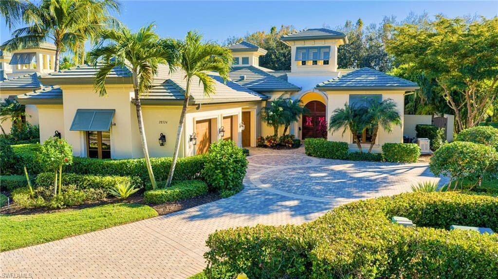 Courtyard Grandeur Defined By Resort‑Style In Naples, Florida, United ...