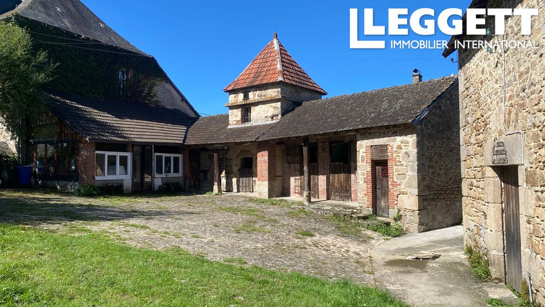 Unique Walled Manor House With Second In Vallière, Nouvelle Aquitaine ...