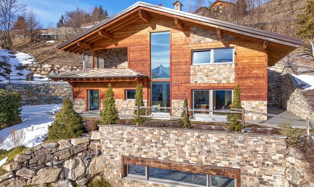 Magnificent Contemporary Chalet With In Crans Montana, Valais ...