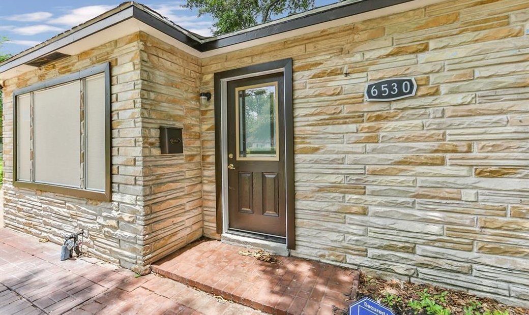 Single Family Residence In Houston In Houston, Texas, United States For ...