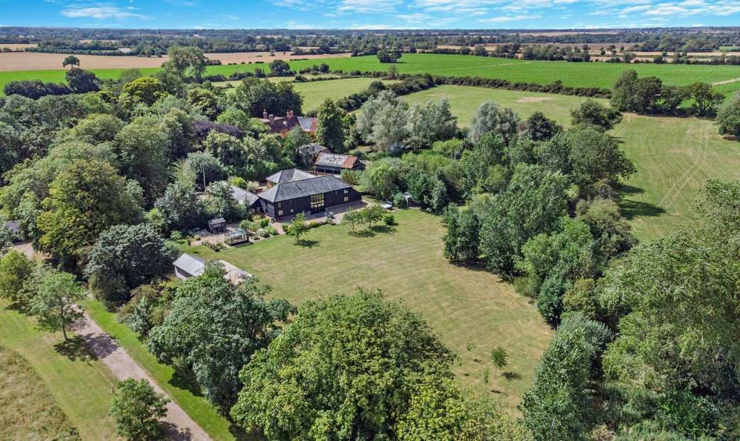 An Impressive, Spacious And Light Filled In Laxfield, England, United ...