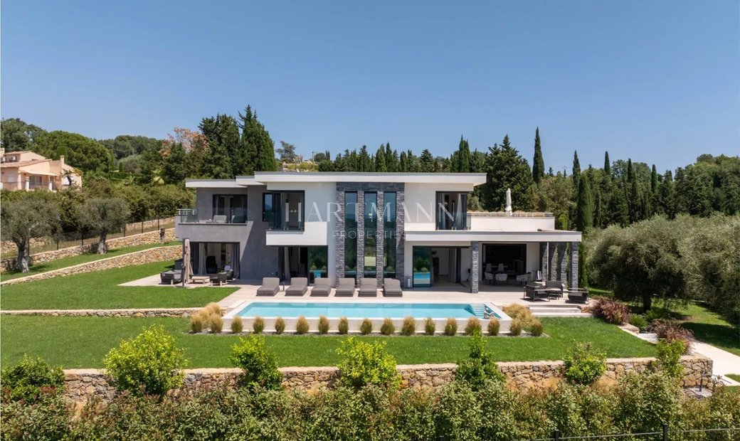 Opio Villa In Le Rouret, Provence Alpes Côte D'azur, France For Sale ...