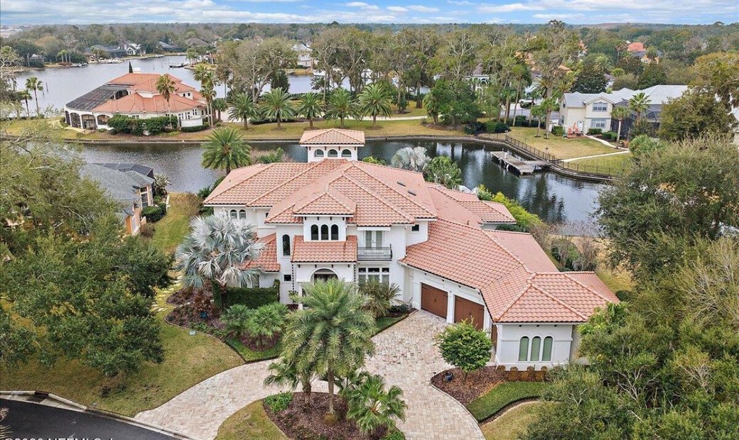 Deep‑Water Lagoon Estate With Elevated In Jacksonville, Florida, United ...