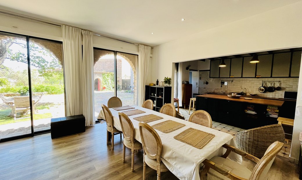 Carcassonne/Narbonne Axis: Magnificent Master House En Moux, Occitania ...