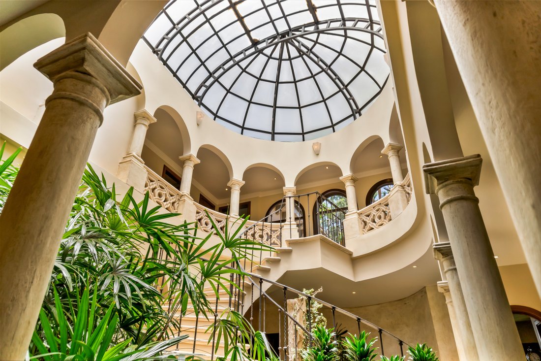 Outstanding Villa For Sale In An In Santo Domingo, Heredia Province ...