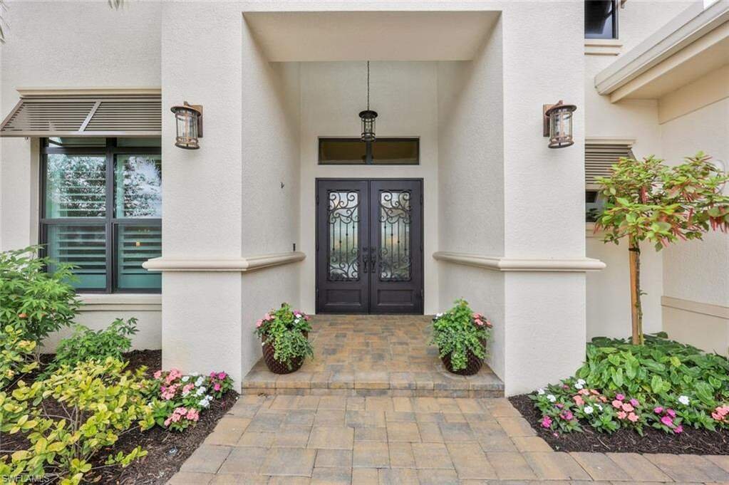 Resort Style Elegance With Stunning Lake And In Naples, Florida, United ...